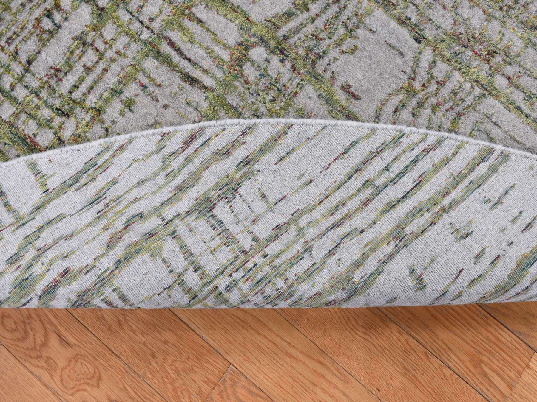 5'10"x5'10" Thunder Gray, Fine Jacquard Hand Loomed, Modern Safari ...